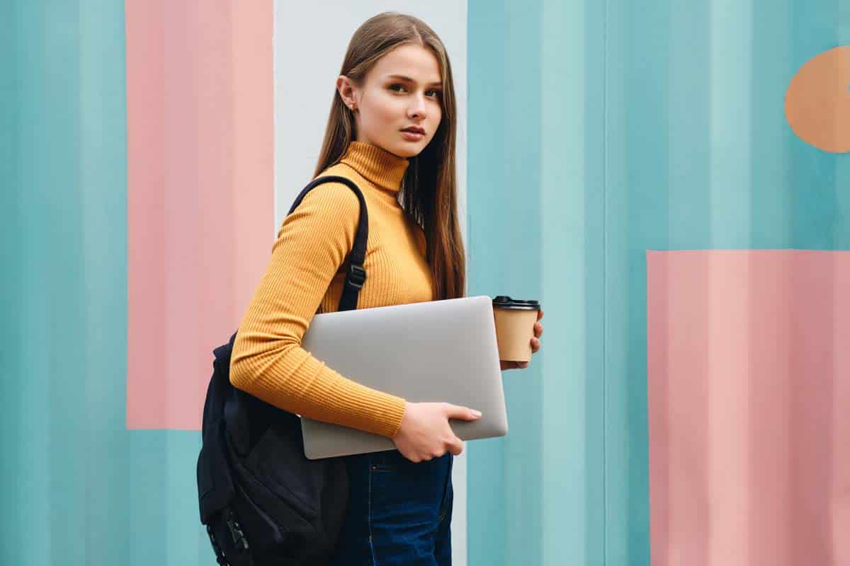 Informatik 8 - Individuelles Lernen mit interaktiven Lernmodulen